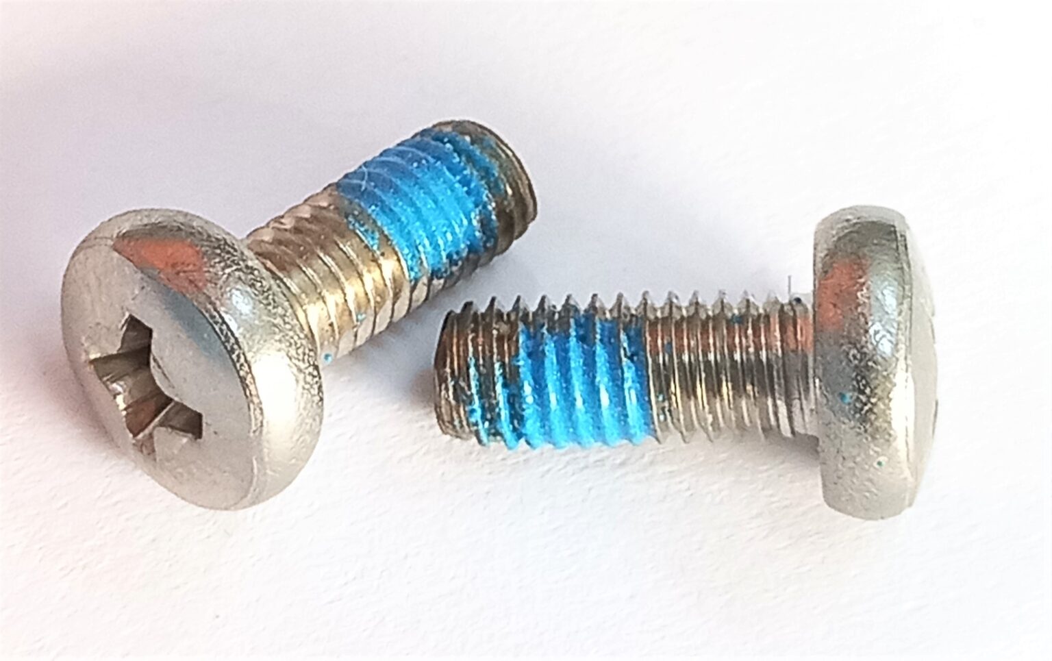 Pre Applied Patch Screws - J C Gupta & Sons